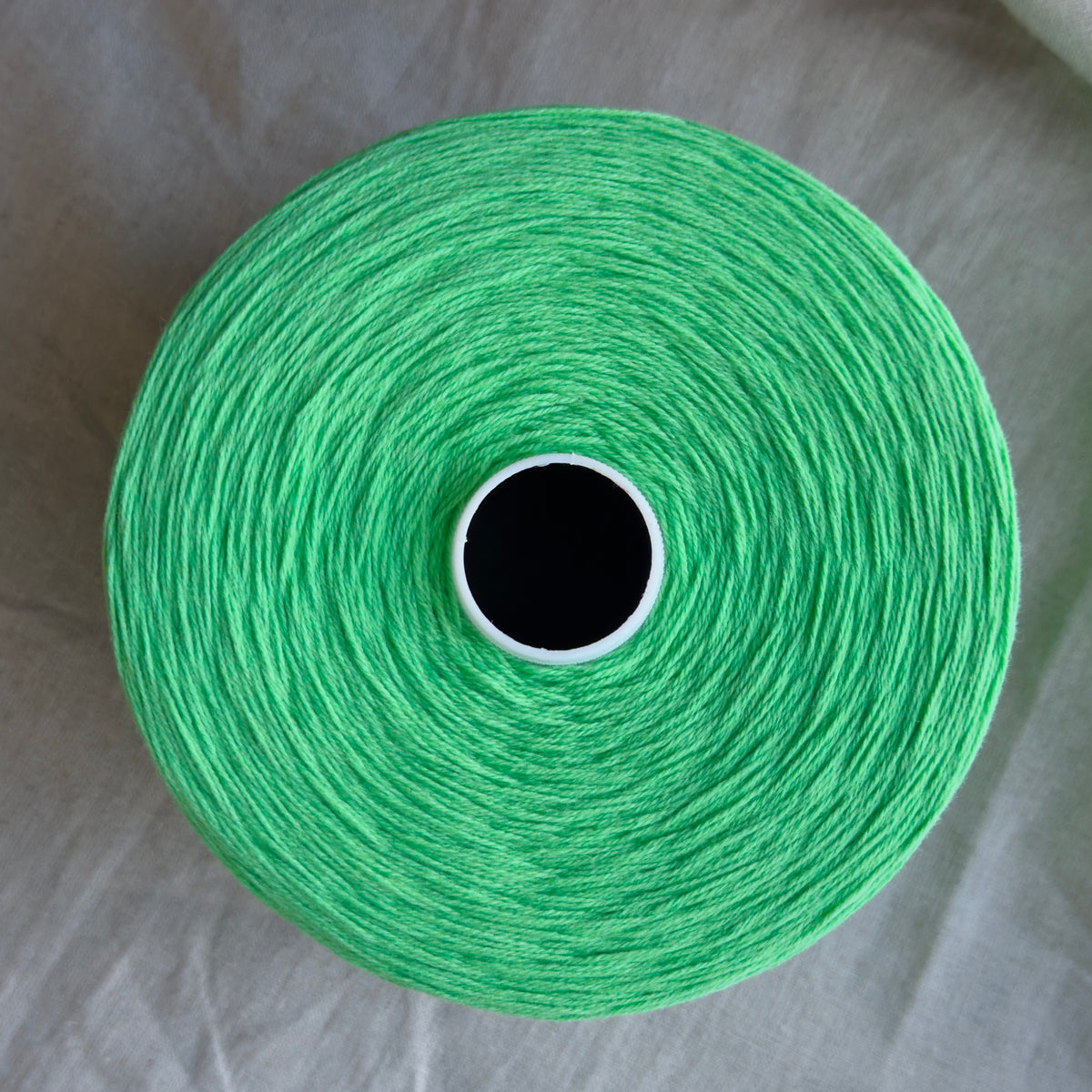 Feodosiia Apple Fool 50g – Finest Yarns